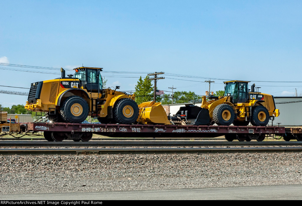 BNSF 585162, 68-ft Flat Car with CAT 980K and CAT 966K Loaders, on the BNSF at Eola Yard